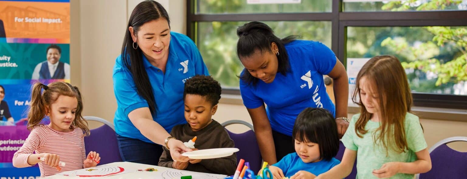 Volunteer | Heart of the Valley YMCA